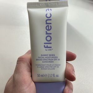florence by mills | Skincare | Sunny Skies Facial Moisturizer Broad ...
